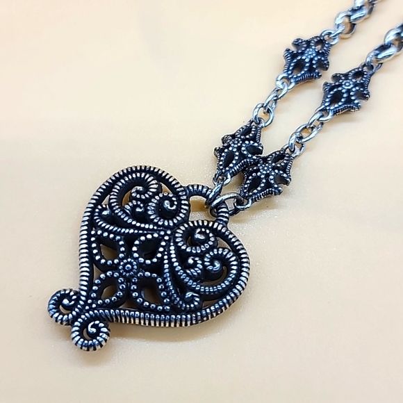 Brighton | Jewelry | Brighton French Kiss Reversible Filigree Openwork ...